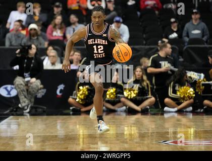 Oklahoma State guard Javon Small drives during the first half of an ...