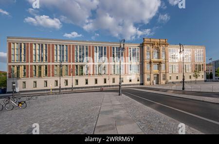 GDR State Council Building at Schlossplatz with former Portal IV of the ...
