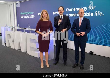 Katja van DOREN, Vorstandsmitglied, Personalvorstand, Arbeitsdirektorin ...