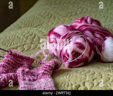 knitted socks, colored thread thread and needles, knitted in the Magic ...