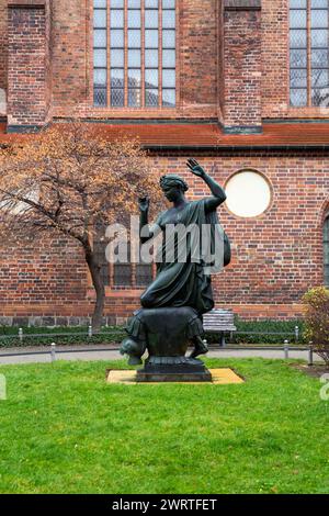 Berlin, Germany. Bronze statue Klio / Clio (the Muse of History ...