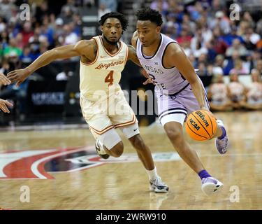 Texas guard Tyrese Hunter drives up court during an NCAA college ...