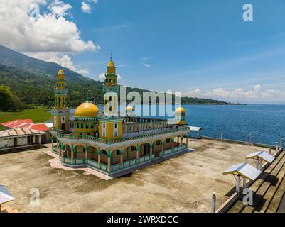 Tropical Landscape with Linuk Masjid mosque in Lanao del Sur. Mindanao ...