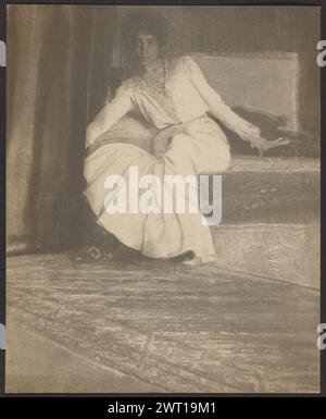 Portrait of Mercedes de Cordoba. Joseph Turner Keiley, photographer ...