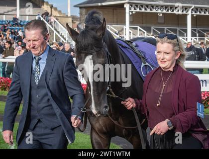 Auguste Rodin and Ryan Moore win Vertem Futurity Trophy Stakes (Group 1 ...
