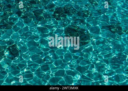 turquoise waters in Cala Petita, Porto Cristo, coast of Manacor ...