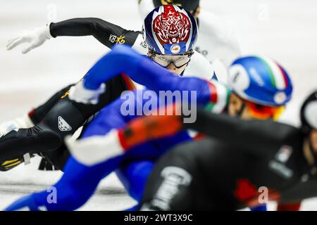 ROTTERDAM - (l-r) Gun Woo Kim (KOR), Itzhak de Laat (NED), Friso Emons ...