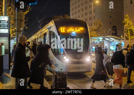 People boarding the Jerusalem Light Rail (Red Line) on Jaffa Road Stock ...