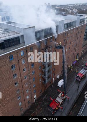 Edinburgh, Scotland, UK, 14th March 2024. Fire at block of flats in ...