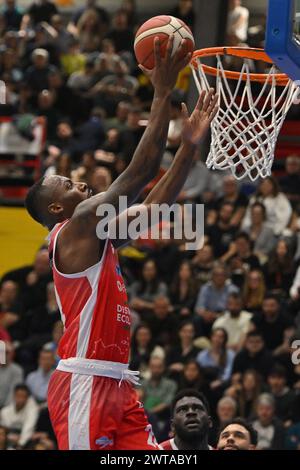 Naples, Italy. 16th Mar, 2024. Payton Terrell Willis of Estra Pistoia ...