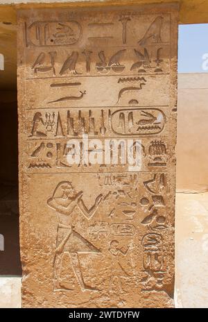 Egypt, Saqqara, near Unas causeway, ruins of the Khenu mastaba : Khenu ...