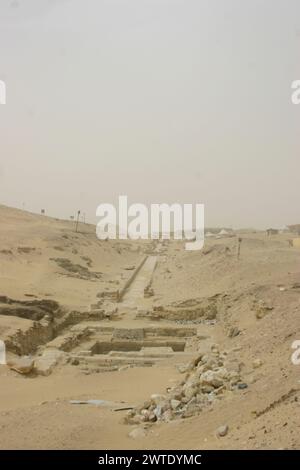 Egypt, Saqqara, end of the Unas causeway paved part, with a big hole ...