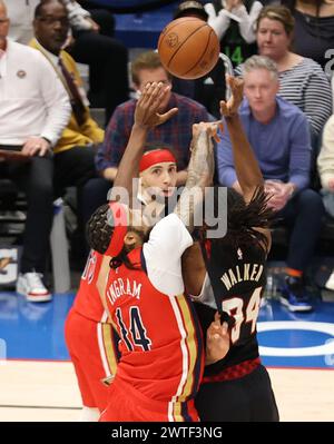 Portland Trail Blazers forward Jabari Walker, left, grabs a rebound ...