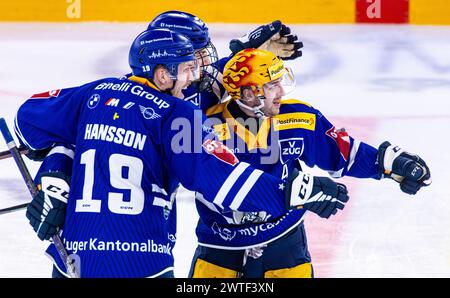 Top scorer Lino Martschini (EV Zug) celebrates with Tobias Geisser #42 ...