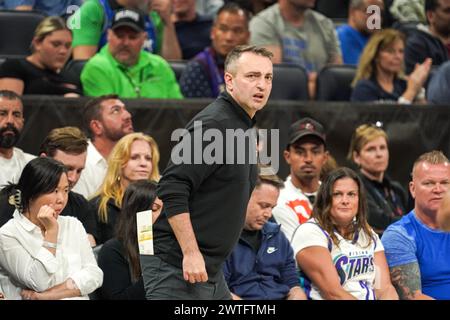 Toronto Raptors head coach Darko Rajakovic looks on during the first ...