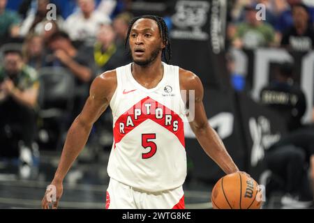 Toronto Raptors guard Immanuel Quickley (5) during the second half of ...