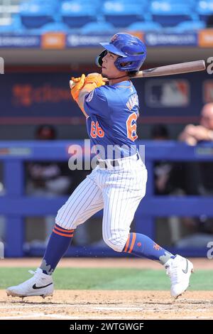 St. Lucie Mets Marco Vargas (34) leads off first base during an MiLB ...