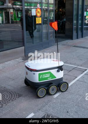 Autonomous delivery robot, Oulu Finland Stock Photo - Alamy