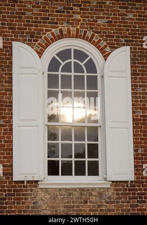 The “Historic Triangle” Historical Colonial Williamsburg in Virginia ...