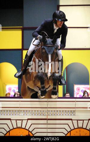 Kevin Staut of France with Visconti du Telman during the Longines FEI ...