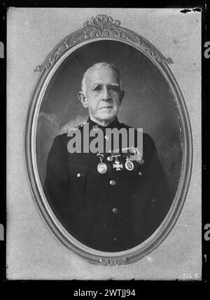 Captain gilbert mair Stock Photo - Alamy