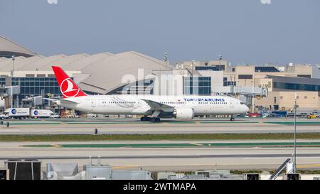 TC-LLR Turkish Airlines Boeing 787-9 Dreamliner am Los Angeles ...