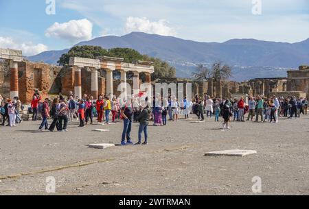 Pompeii Forum square, centre of life in ancient Pompeii, The city of ...