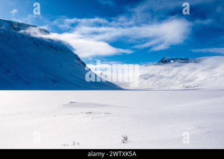 Winter mountain scenery in the Jotunheim, Norway Stock Photo - Alamy