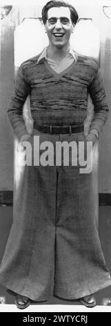 THE SINGING FOOL Stock Photo - Alamy