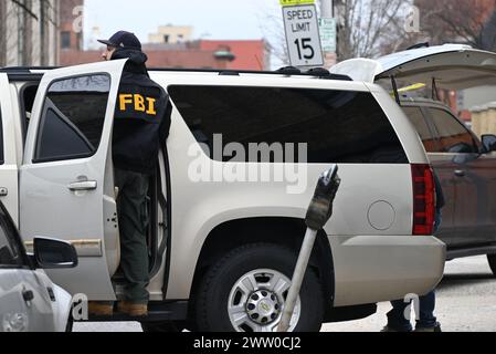 FBI Evidence Response Team vehicle Stock Photo - Alamy