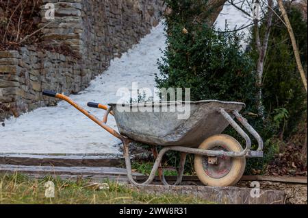 Wheel Barrow Filled with Turf Stock Photo - Alamy