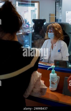 Patients at the reception of the emergency department of a university ...