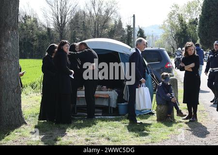 camera ardente in certosa e a seguire funerali presso la chiesa ...