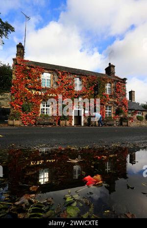 17/010/13 After a night of heavy rain, Sam Smith, Landlord of The Old ...