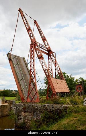 Lift Bridge Open over Yonne River Stock Photo - Alamy