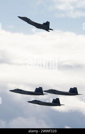 Members of the 3rd Wing and 90th Fighter Generation Squadron prepare to ...