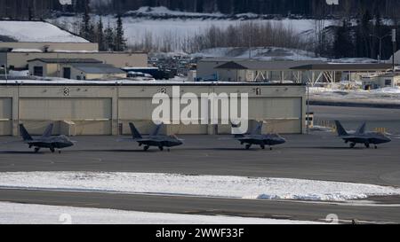 Members of the 3rd Wing and 90th Fighter Generation Squadron prepare to ...