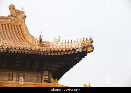 China building eaves Stock Photo - Alamy