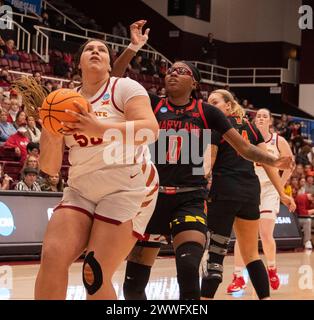 Iowa State center Audi Crooks (55) shoots the ball during an NCAA ...