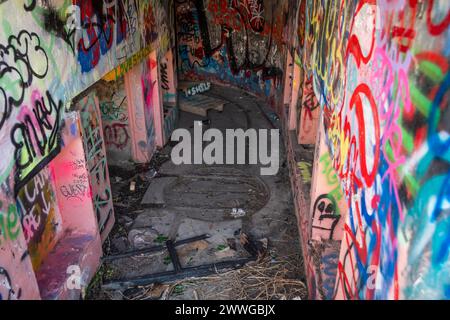 Graffiti covered gun emplacements, Fort Balance, Wellington, North ...
