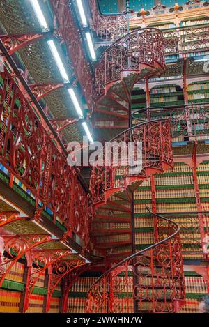 famous library of 'Handelingenkamer' by Cornelis Hendrik Peters in Den ...