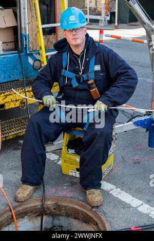 Constructionworker with manhole New York City, USA. Caucasian ...