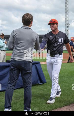 Detroit Tigers Colt Keith #33 rounds 3B to score during the eleventh ...