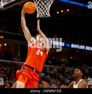 Clemson center PJ Hall (24) looks to pass against Pittsburgh forward ...