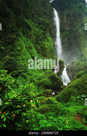 Citambur waterfall, cianjur Indonesia Stock Photo - Alamy
