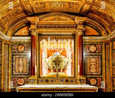 Reliquary of the Holy Crib in the Basilica di Santa Maria Maggiore ...