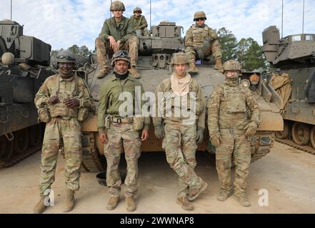 Soldiers with the 5th Squadron, 7th Cavalry Regiment, 1st Armored ...
