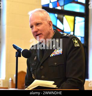 Maj. Gen. William "Bill" Green Jr., U.S. Army chief of chaplains (right ...