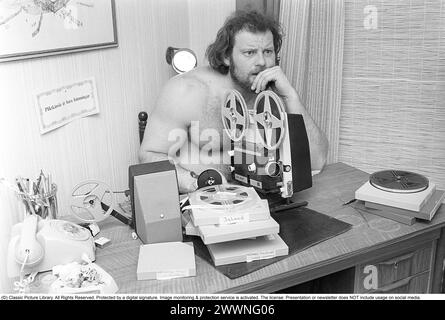 Film projector in the 19702. Ricky Bruch (1946-2011) Swedish track and ...