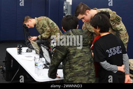 Explosive Ordnance Disposal technicians supported U.S. Army recruiters ...